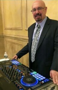 DJ services for weddings, mitzvah, parties - VIP DJ Entertainment